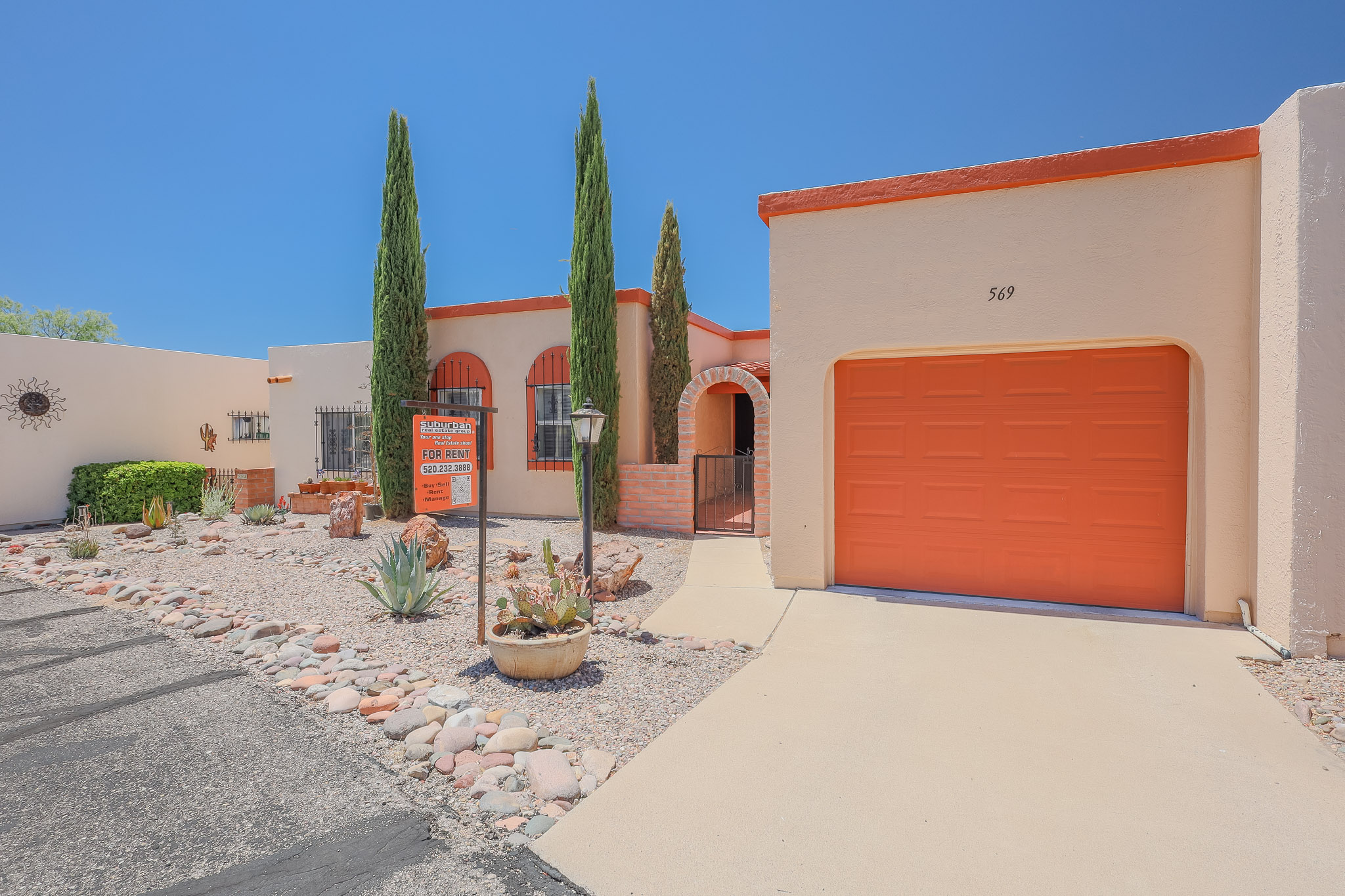 Home [suburbanrealestategroupllc.managebuilding.com]